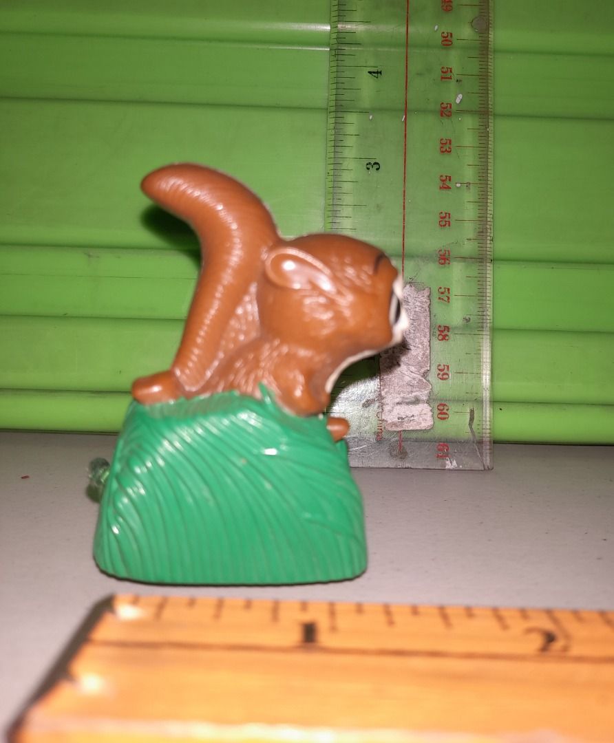 Rare - Mort - 2005 Madagascar Fun Runner from Nestle Nesquik Cereal UK ...