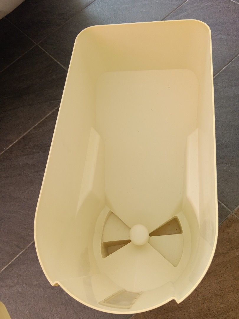 Tupperware Rice Storage, Furniture & Home Living, Kitchenware ...