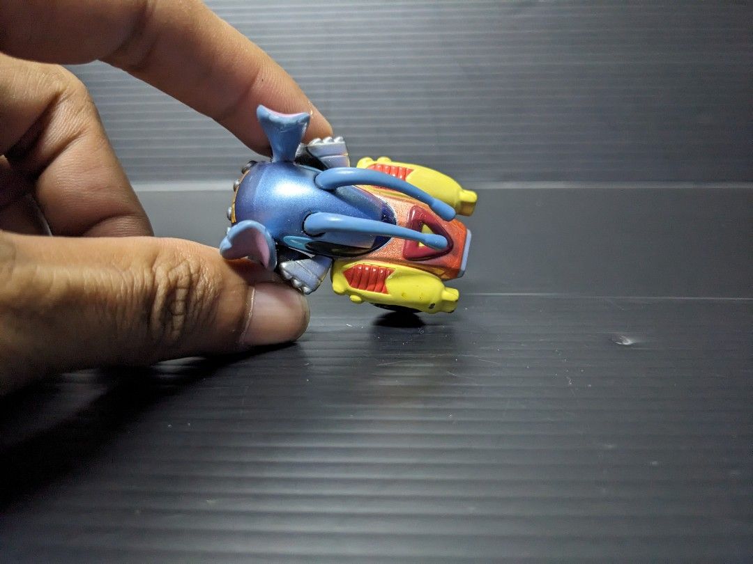 Walt Disney Parks Racers Die-Cast Metal Race Car Alien STITCH 626 ...