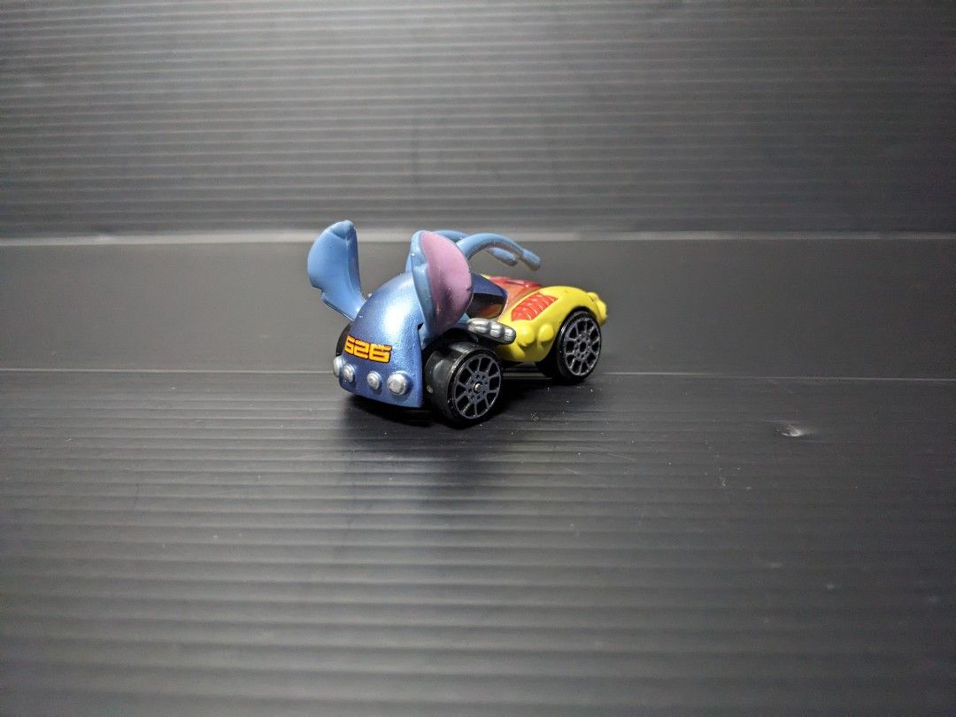 Walt Disney Parks Racers Die-Cast Metal Race Car Alien STITCH 626 ...