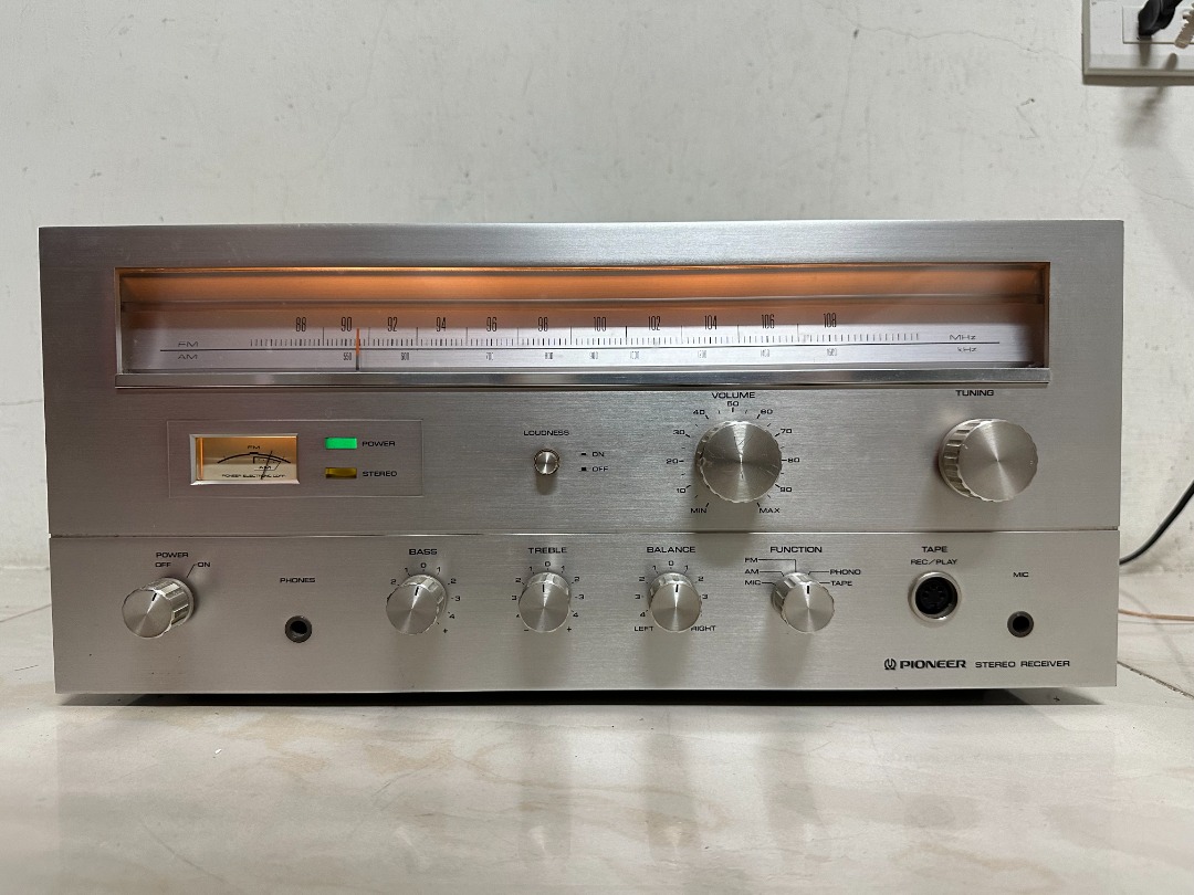 日本先鋒 PIONEER RONDO 2000 FM/ AM TUNER 古典收音機 指針式 立體燈會亮 可接黑膠/日本製造 品項漂亮~, 耳機及錄音音訊設備, 音樂播放裝置 MP3及CD ...