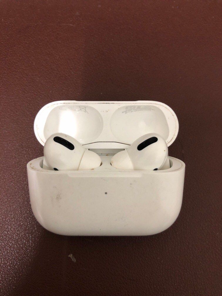 Airpods Pro (First Generation) *WITH RECEIPT, Audio, Earphones on Carousell