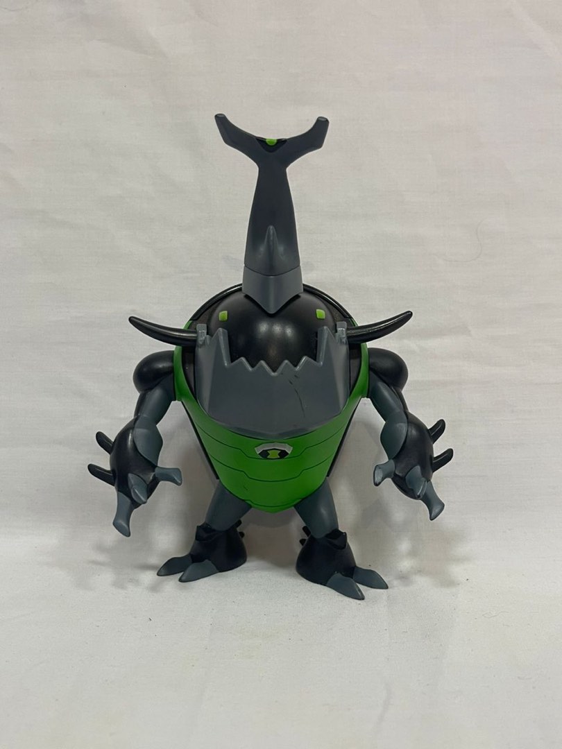 Ben 10 Omniverse 2012 Eatle Alien Action Figure Height 6” Inch, Hobbies ...