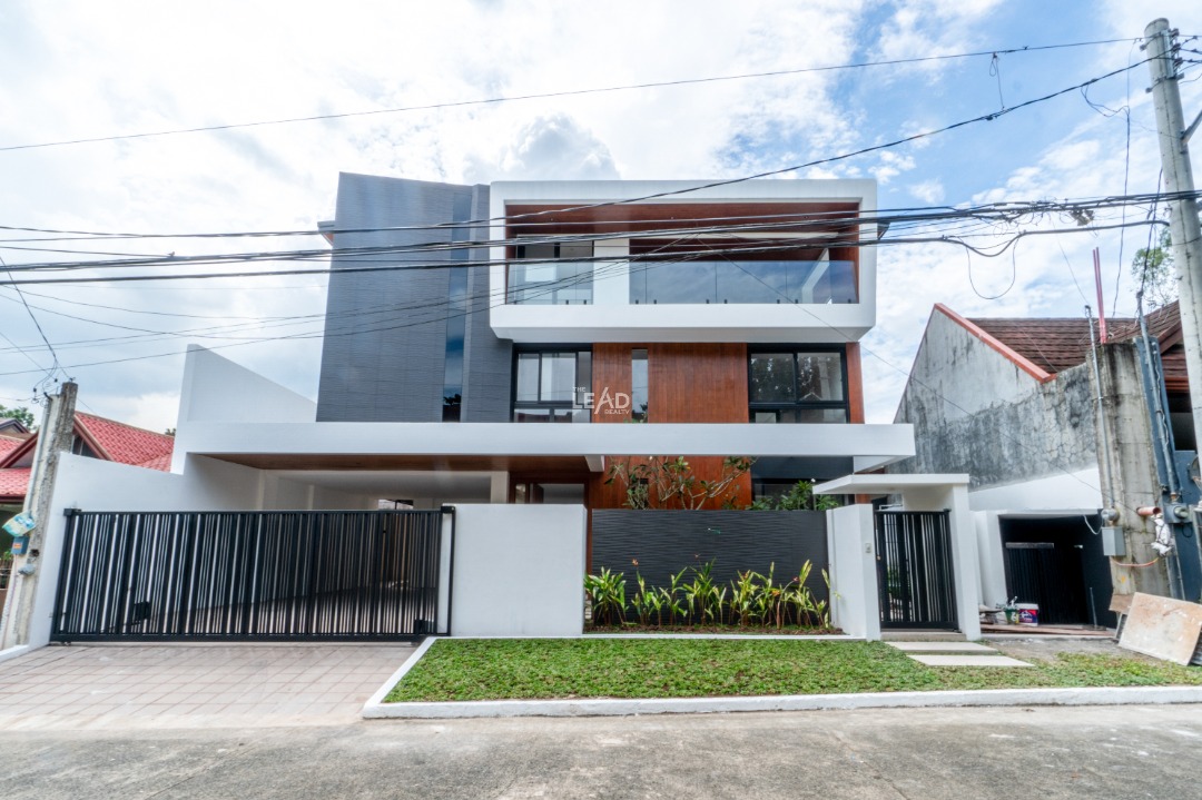 BRAND NEW Capitol Hills Golf Subdivision 7 Bedroom House and Lot with ...