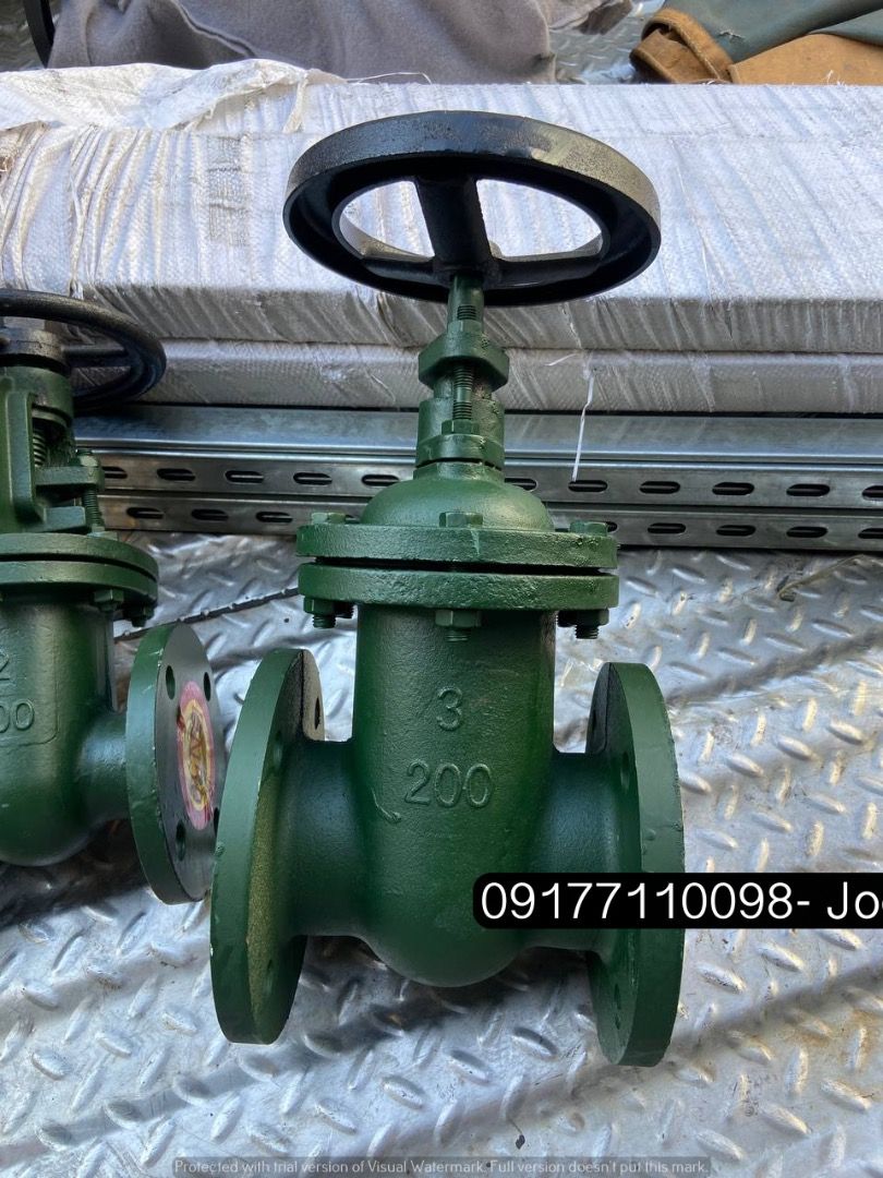 Cast Iron Gate Valve Set, Commercial & Industrial, Construction Tools ...