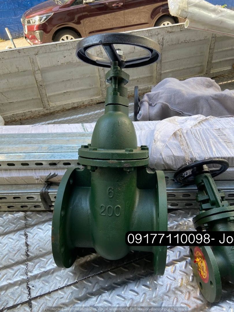 Cast Iron Gate Valve Set, Commercial & Industrial, Construction Tools ...