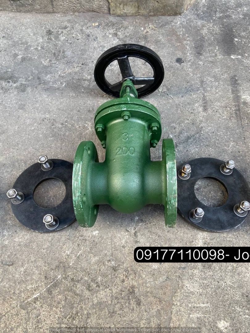 Cast Iron Gate Valve Set, Commercial & Industrial, Construction Tools ...