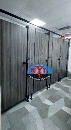 C.R CUBICLE / TOILET PARTITION / OFFICE PARTITION, Furniture & Home ...