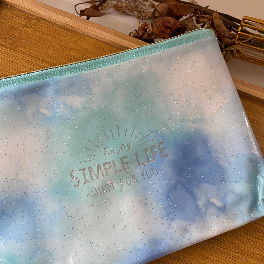 Daiso Japan Vinyl Pouch, Women's Fashion, Bags & Wallets, Purses ...