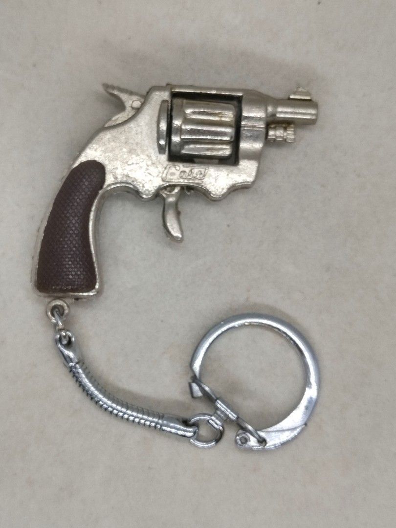 Diecast Colt Revolver Keychain, Hobbies & Toys, Toys & Games on Carousell