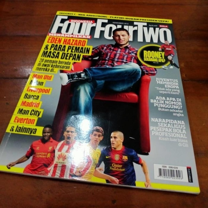 Eden Hazard Four Four Two, Buku & Alat Tulis, Majalah & Lainnya di ...