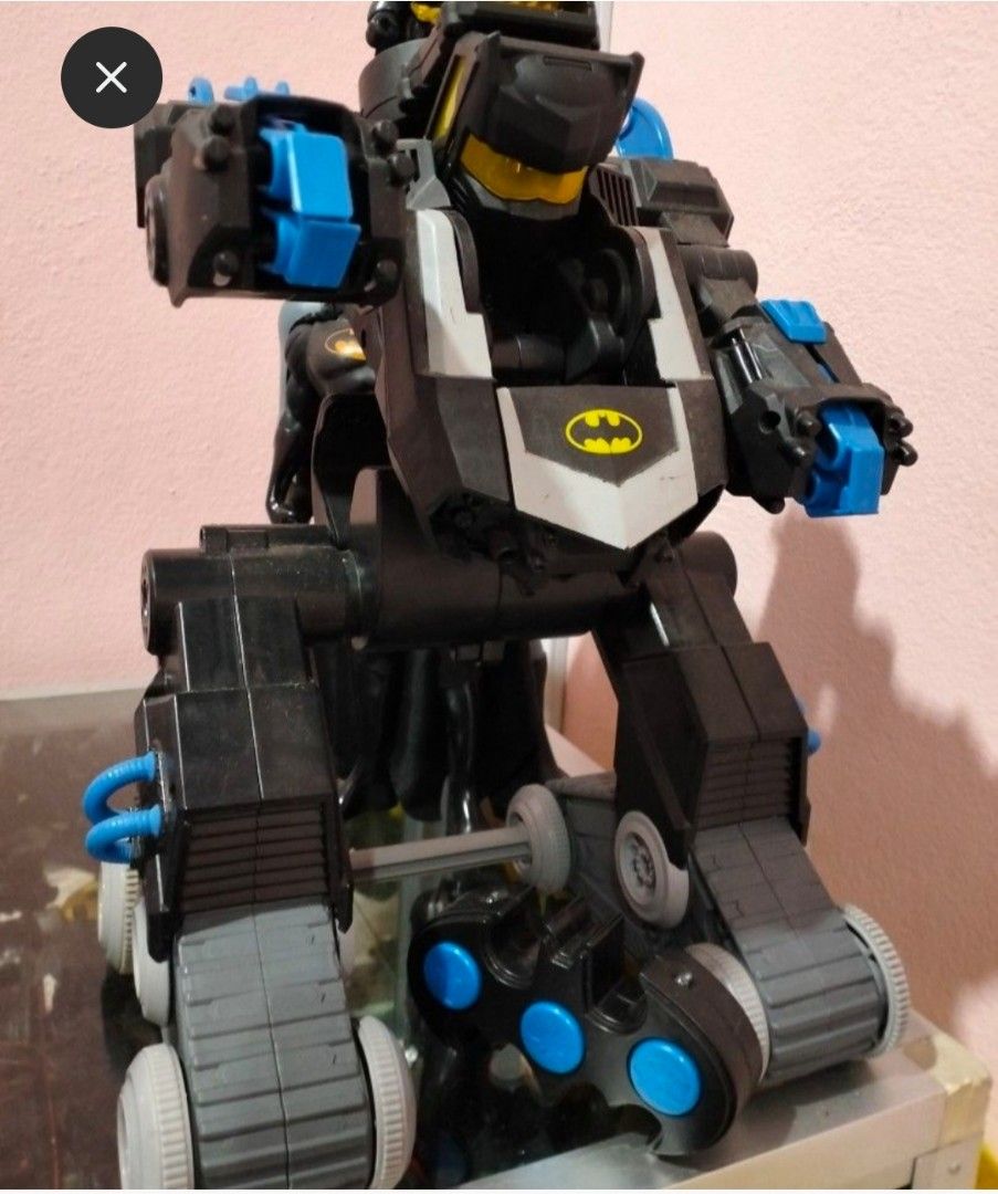 Fisher Price Imaginext DC Super Friends Batman R/C Transforming Batbot ...
