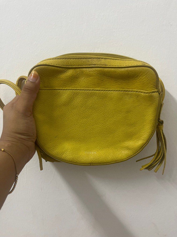 Fossil crossbag, Women's Fashion, Bags & Wallets, Cross-body Bags on ...