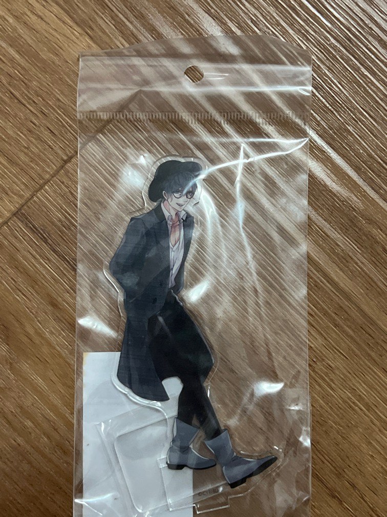 Ikemen vampire Arthur standee, Hobbies & Toys, Memorabilia ...