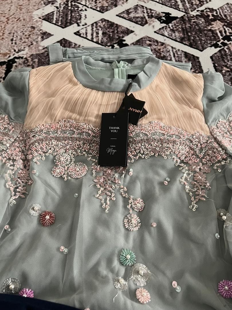 Leeyanarahman Basheera Kurung, Women's Fashion, Dresses & Sets, Dresses ...