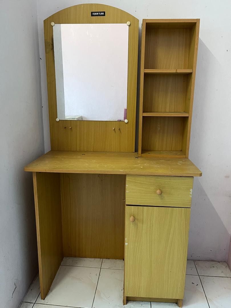 Meja solek, Furniture & Home Living, Furniture, Other Home Furniture on ...