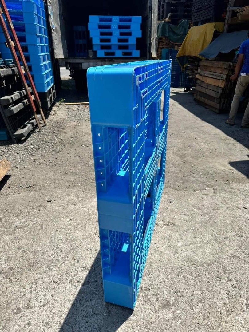 Plastic Pallets, Commercial & Industrial, Construction Tools ...