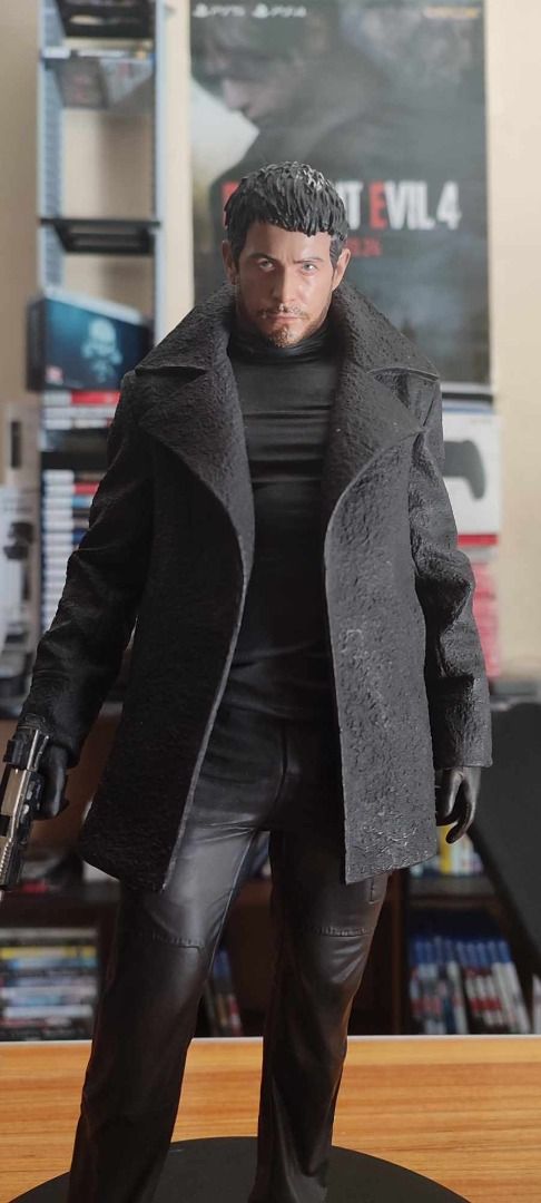 Resident Evil Village Chris Redfield Statue Collector's Edition, Video ...