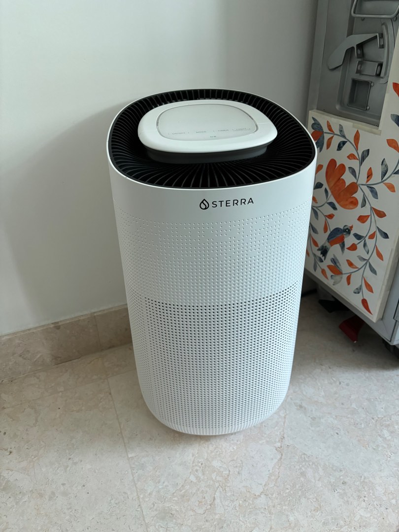 Sterra Breeze air purifier UV Tech with free replacement filter, TV ...