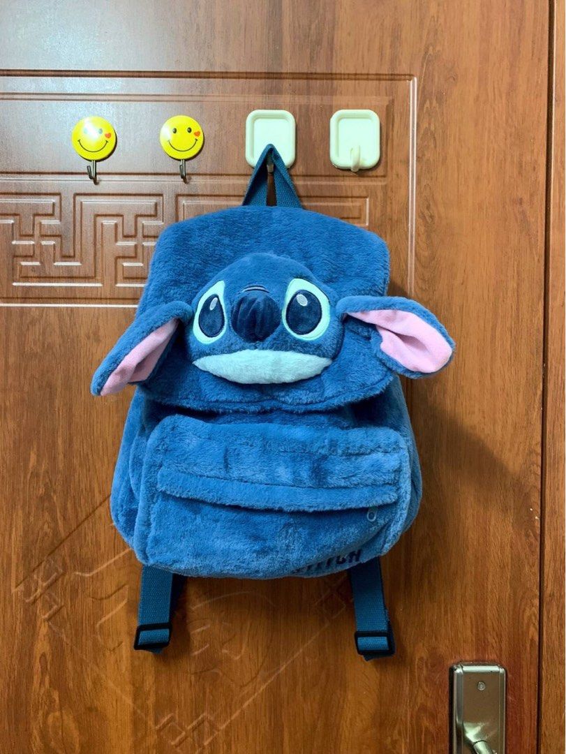 Stitch fluffy backpack This backpack is nice for Stitch lover 100% ...
