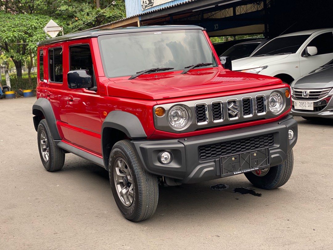 SUZUKI JIMNY 5 DOORS 2023 RED, Mobil & Motor, Mobil untuk Dijual di ...