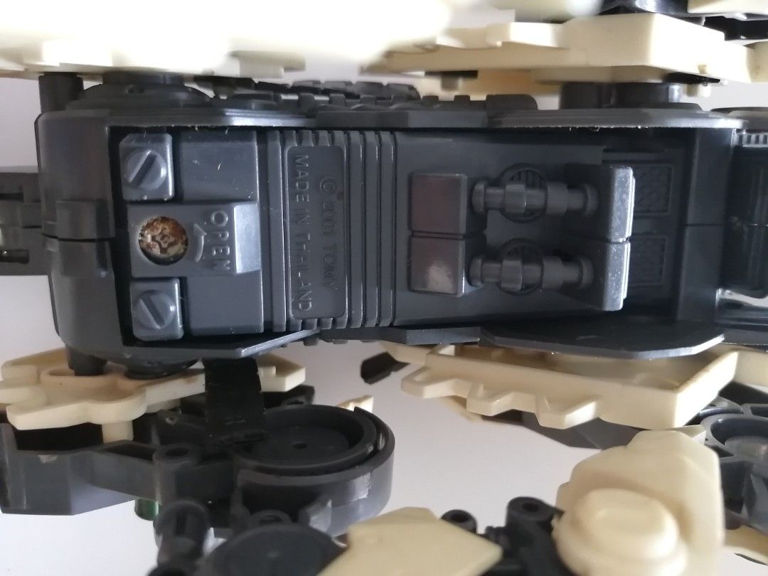 Vintage Konig Wolf Zoids Tomy Year 2001, Hobbies & Toys, Collectibles & Memorabilia, Vintage ...