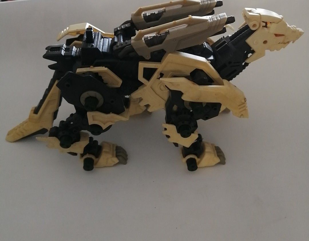 Vintage Konig Wolf Zoids Tomy Year 2001, Hobbies & Toys, Collectibles & Memorabilia, Vintage ...