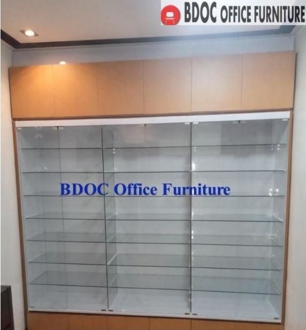 wall mounted display glass shelves / office partition / office table ...