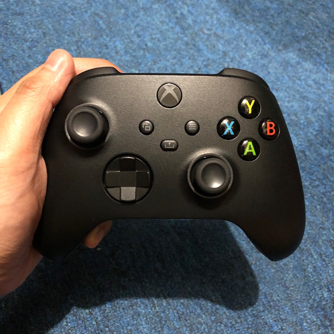 Xbox Wireless Controller Carbon Black, Video Gaming, Gaming Accessories ...