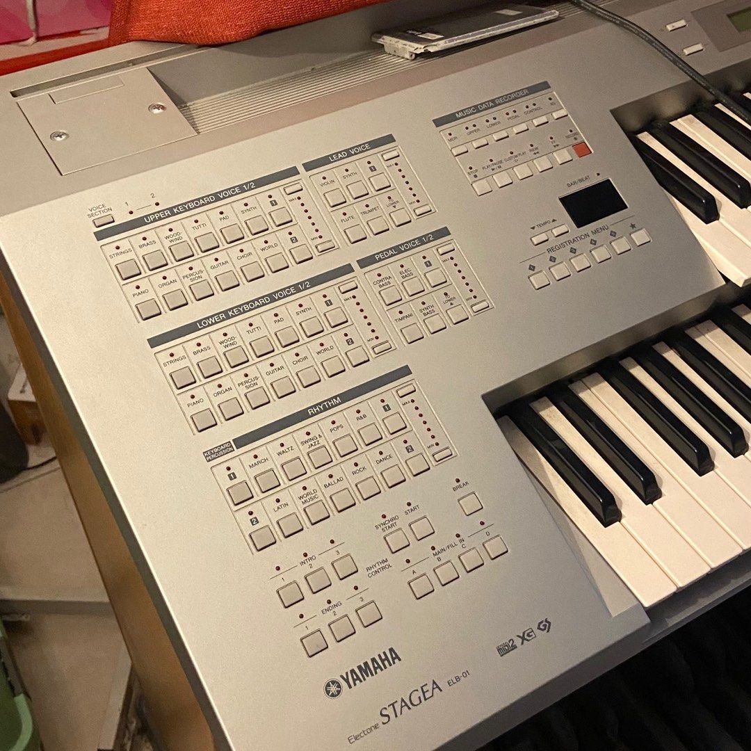 YAMAHA STAGEA ELB 01, Musik & Media, Alat di Carousell