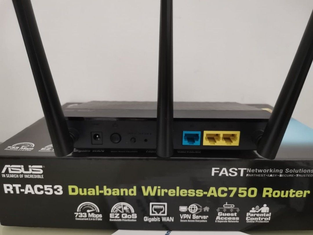 華碩 ASUS 無線雙頻 AC 路由器 Router, 電腦＆科技, 電腦周邊及配件, Wifi及上網相關產品 - Carousell