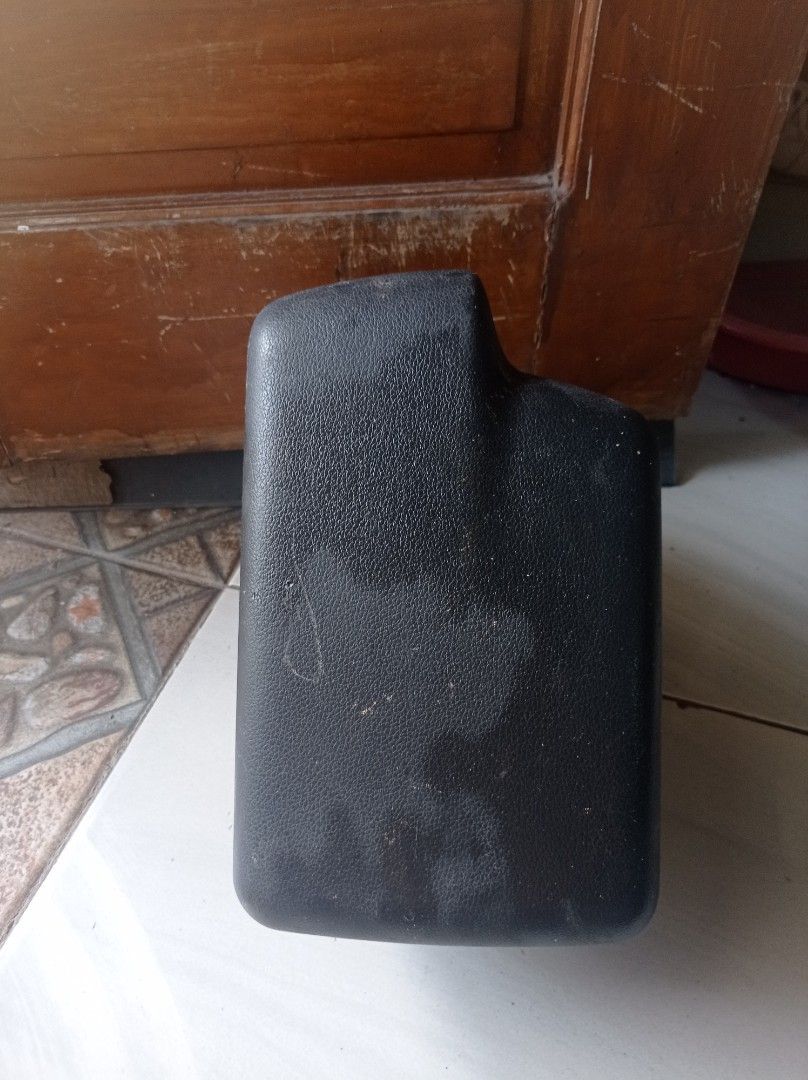 Consule box panel, Aksesoris Mobil di Carousell