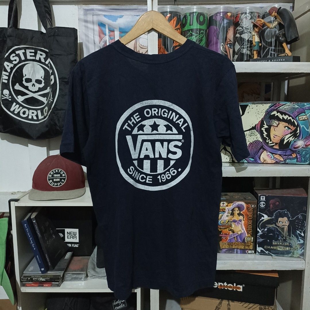 KAOS VANS SECOND #DS08, Fesyen Pria, Pakaian , Atasan di Carousell