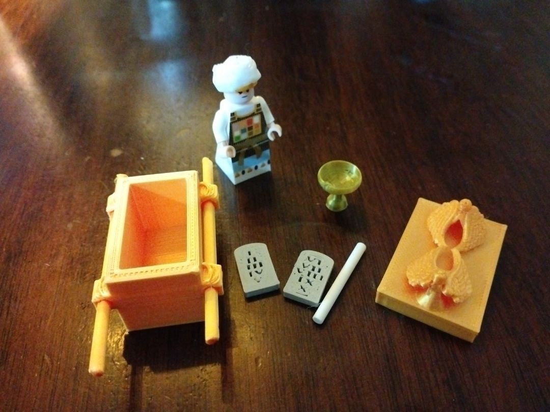 LEGO MOC Ark of covenant with high priest, Hobbies & Toys, Memorabilia ...