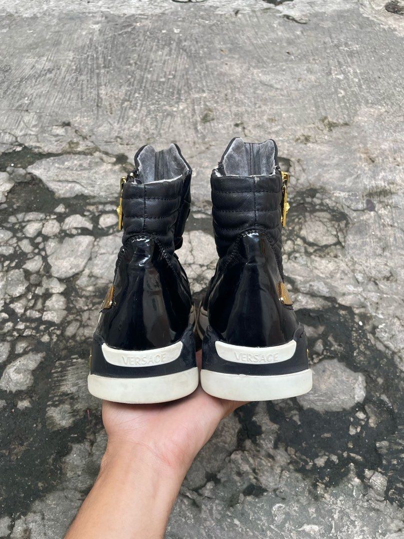 Sepatu luxury versace made in italy size 42, Fesyen Pria, Sepatu ...