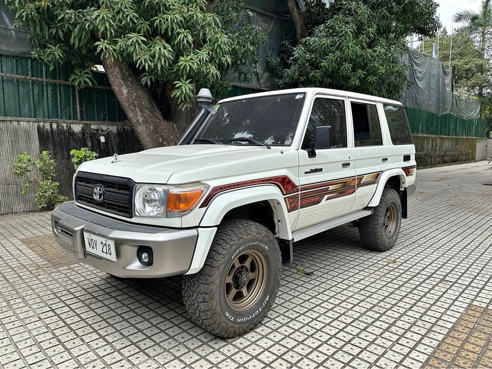 Toyota Land Cruiser 76 Series Manual, Cars for Sale, Used Cars on Carousell