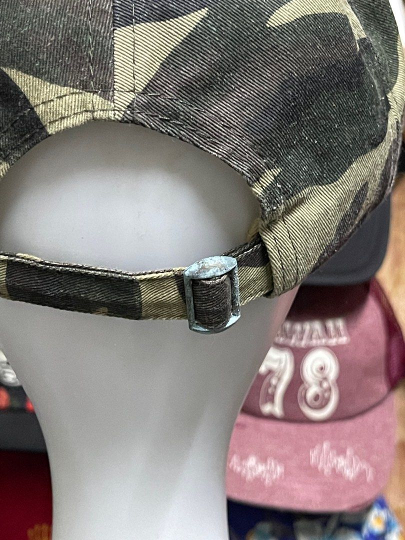 Twenty One Pilots Band Camo Buckle Cap, Men's Fashion, Watches ...