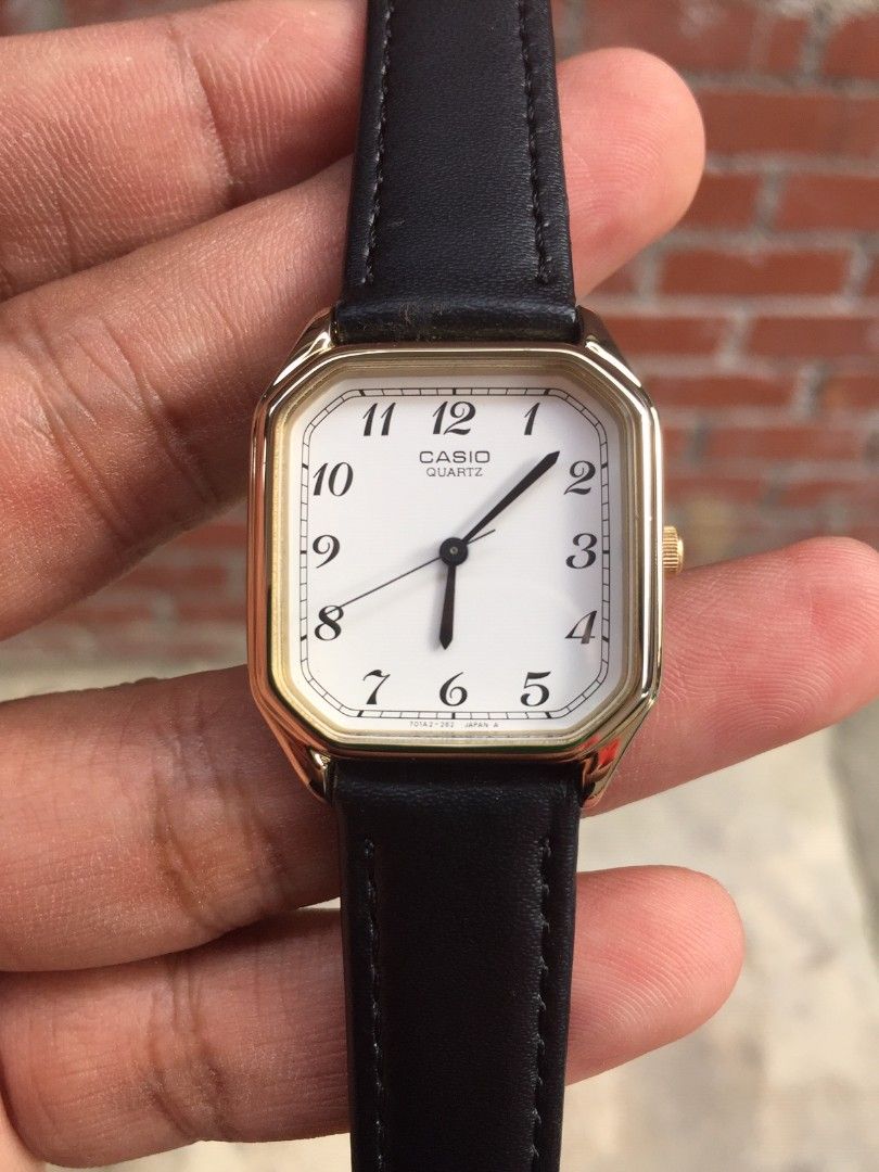 Vintage Casio Traddy Hexagon MV-305G, Men's Fashion, Watches ...