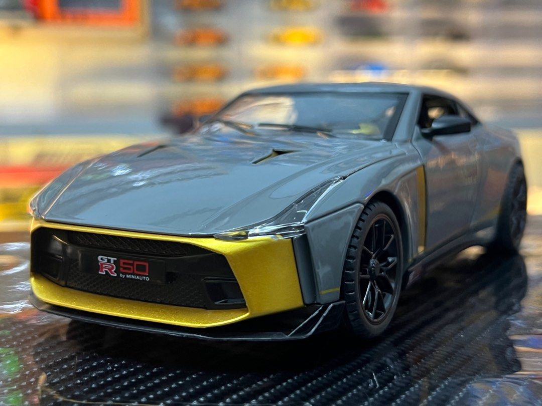 1/24 Model NISSAN SKYLINE GTR R50 Diecast Model Toy And Gift Collection ...