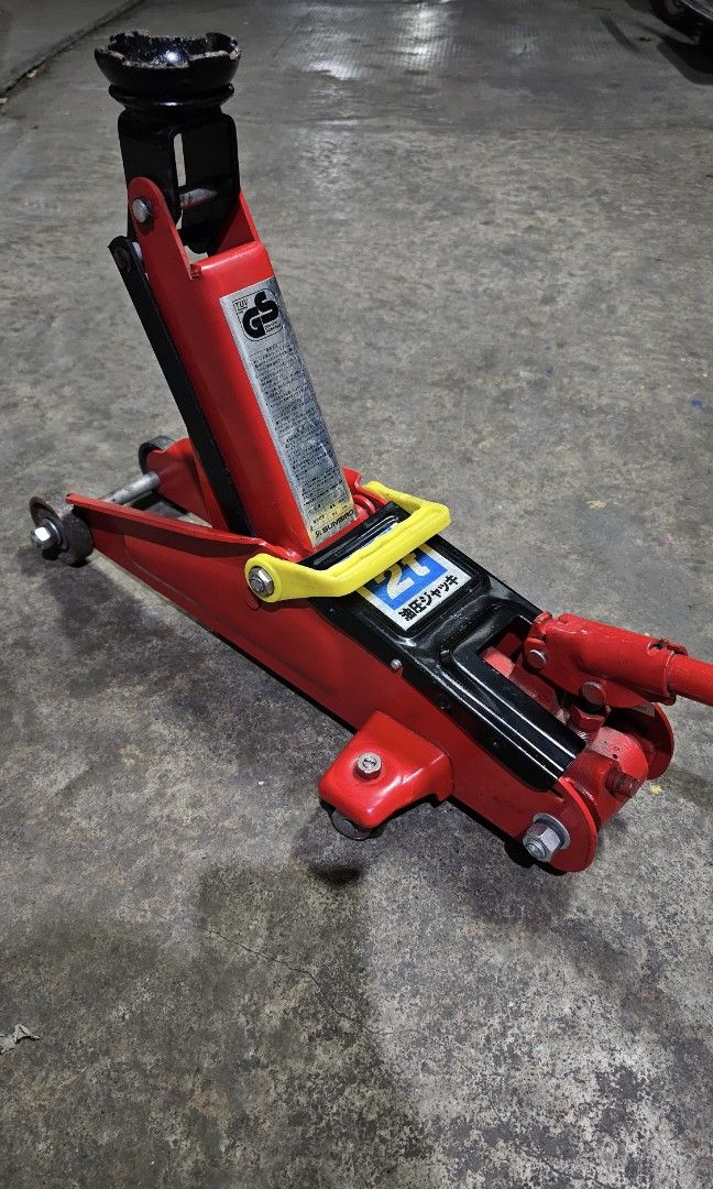 2 Ton Hydraulic Floor Jack (Japan), Car Parts & Accessories, Other ...