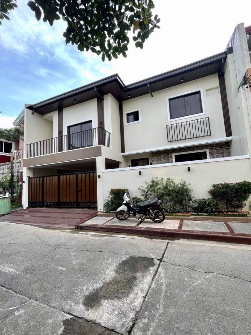5 bedrooms house with pool in greenwoods village pasig/cainta/taytay ...
