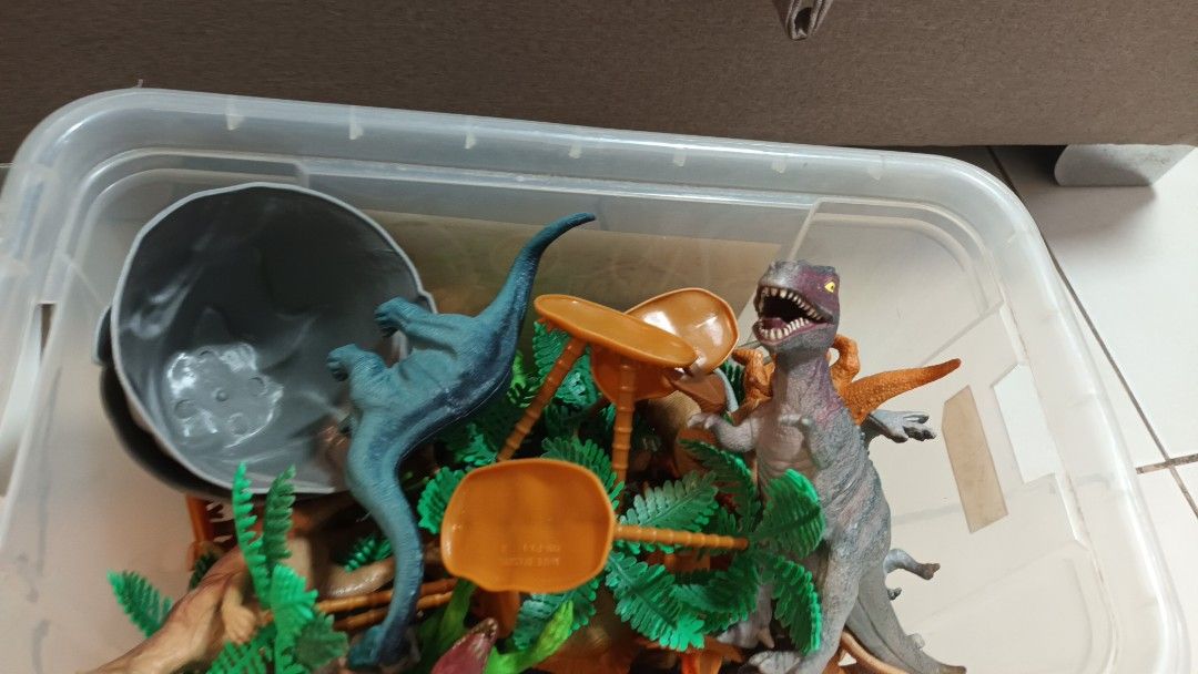 Animal Zone Dinosaurs, Hobbies & Toys, Toys & Games on Carousell