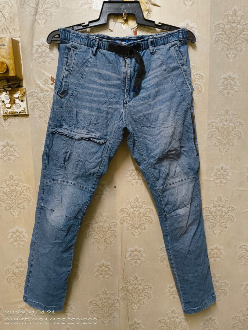 FIELDCORE CARGO JEANS SLIM FIT, Men's Fashion, Bottoms, Jeans on Carousell