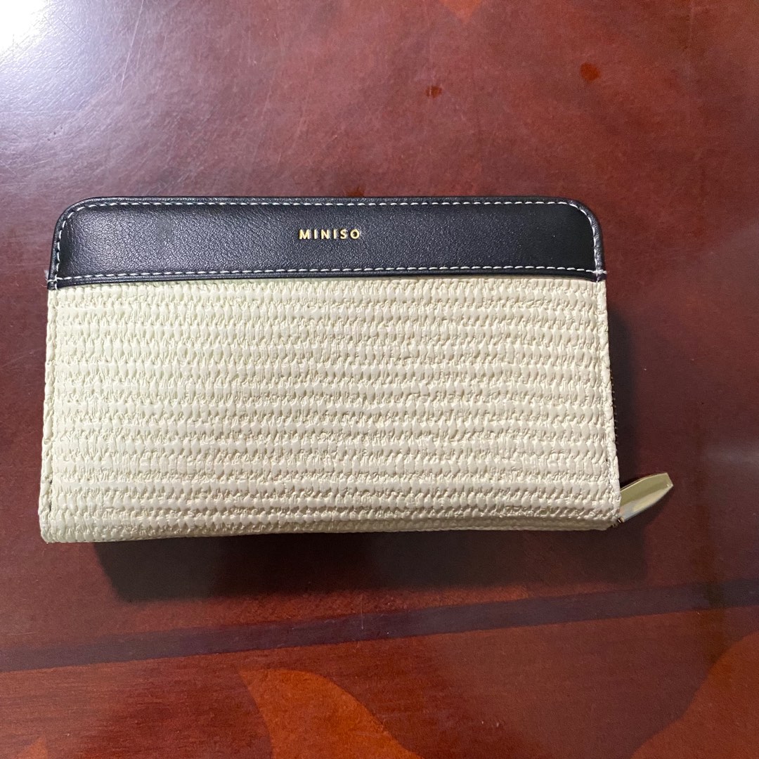 MINISO Wallet, Women's Fashion, Bags & Wallets, Wallets & Card holders ...