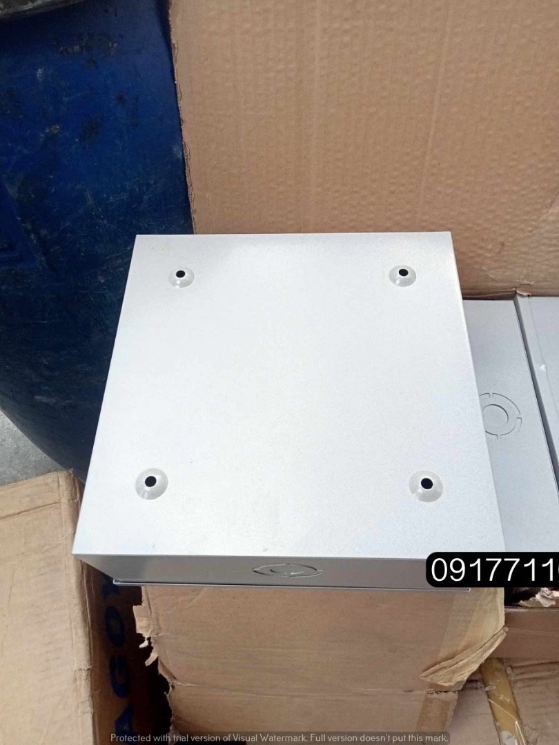 POWDER COATED METAL PULL BOX, Commercial & Industrial, Construction ...