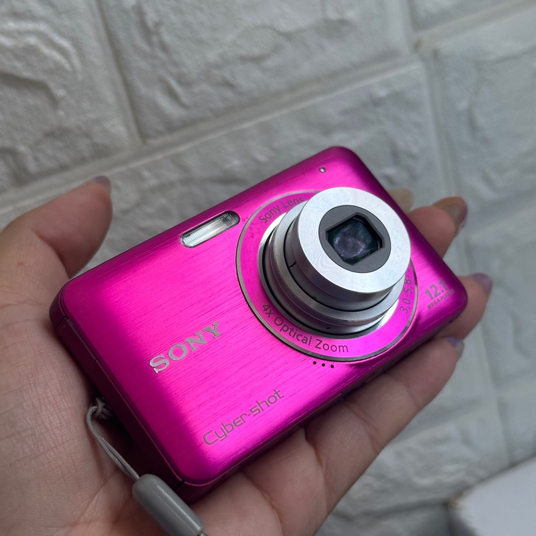 Sony Cybershot W310 Digital Camera, Photography, Cameras on Carousell