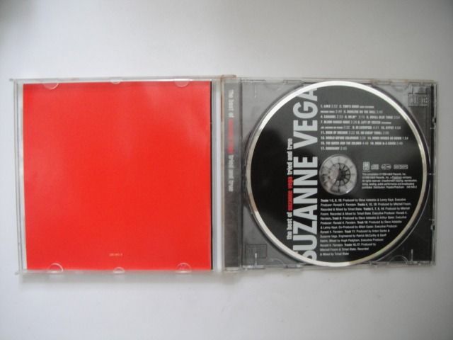 Suzanne Vega - Tried & True: The Best of Suzanne Vega CD (France版) (附歌詞 ...