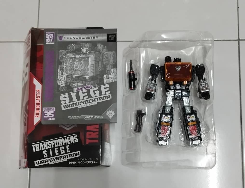 Transformer Siege 35 Anniversary Sound Blaster, Hobbies & Toys, Toys ...