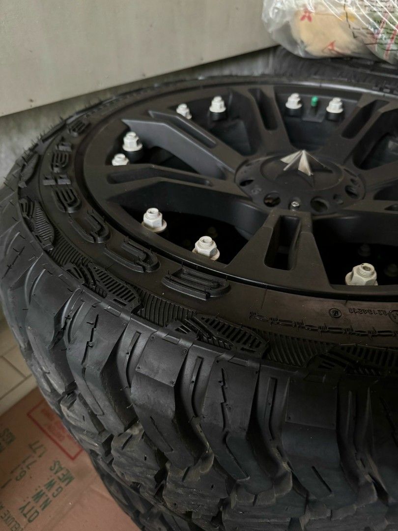 Velg Ban Pajero Ring 20 istimewa, Aksesoris Mobil di Carousell