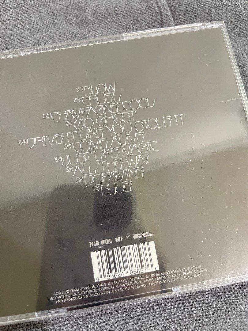 王嘉爾 Jackson Wang 美版MAGIC MAN CD 全新, 書籍、休閒與玩具, 樂器、音樂相關, CD、DVD在旋轉拍賣